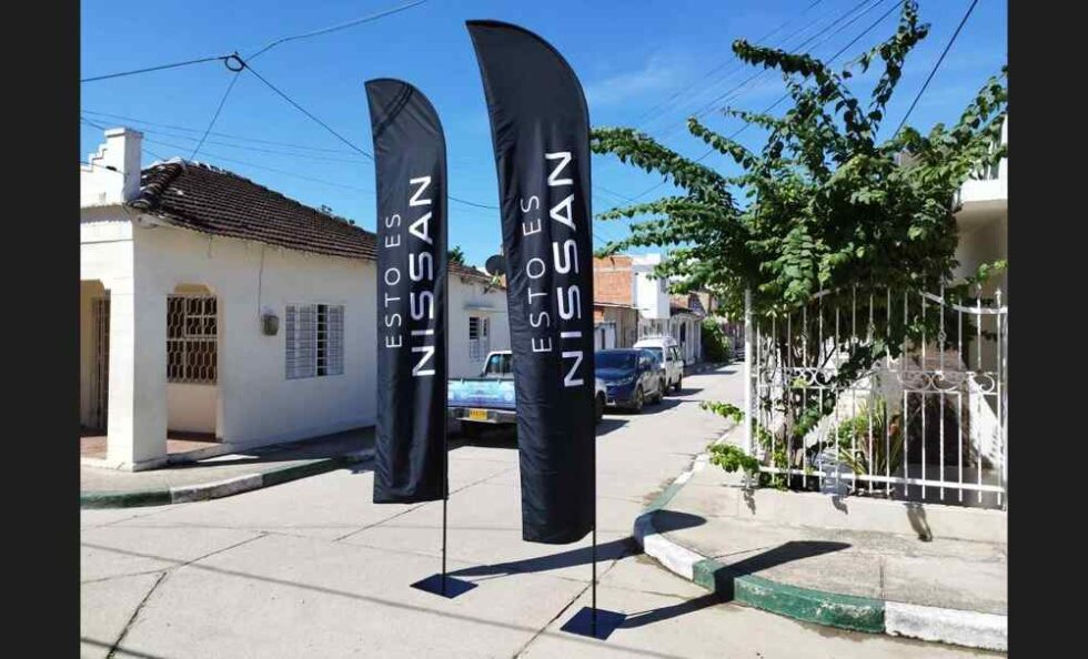 Banderines Publicitarios en 2024 - Banderines Publicitarios
